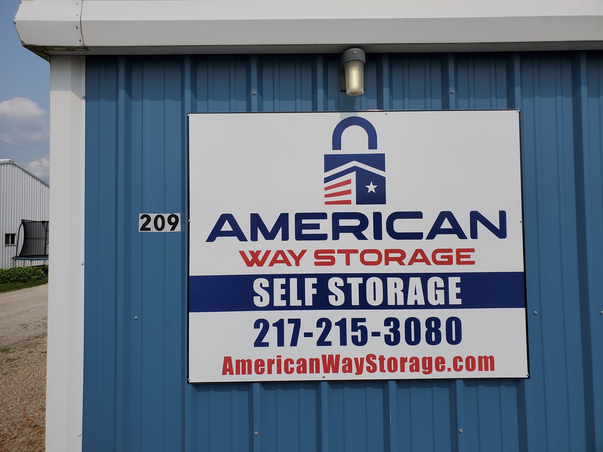 Cheap Self Storage Units - 211 S Front St in Kansas, IL - American Way Storage